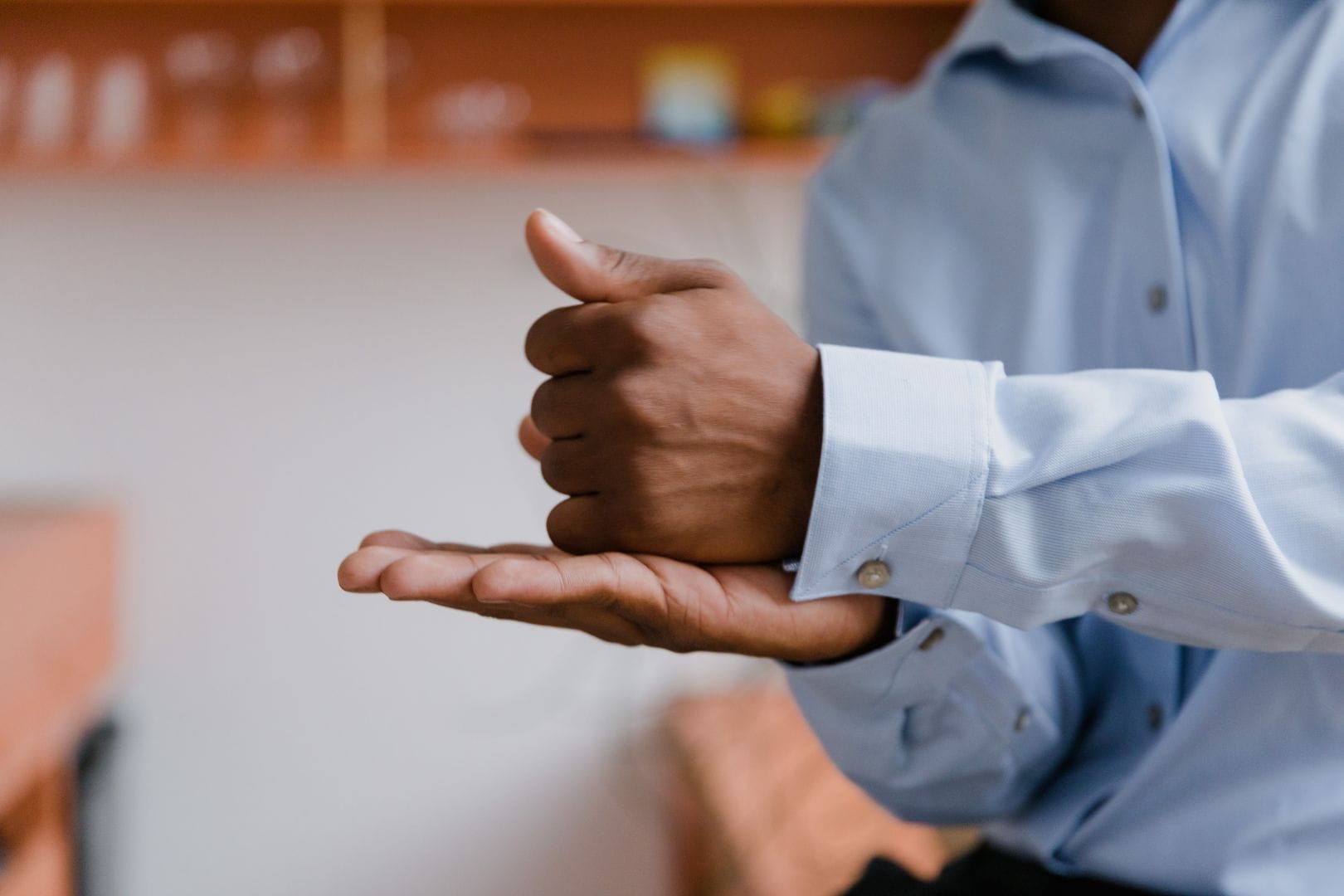 Can sign language be translated?